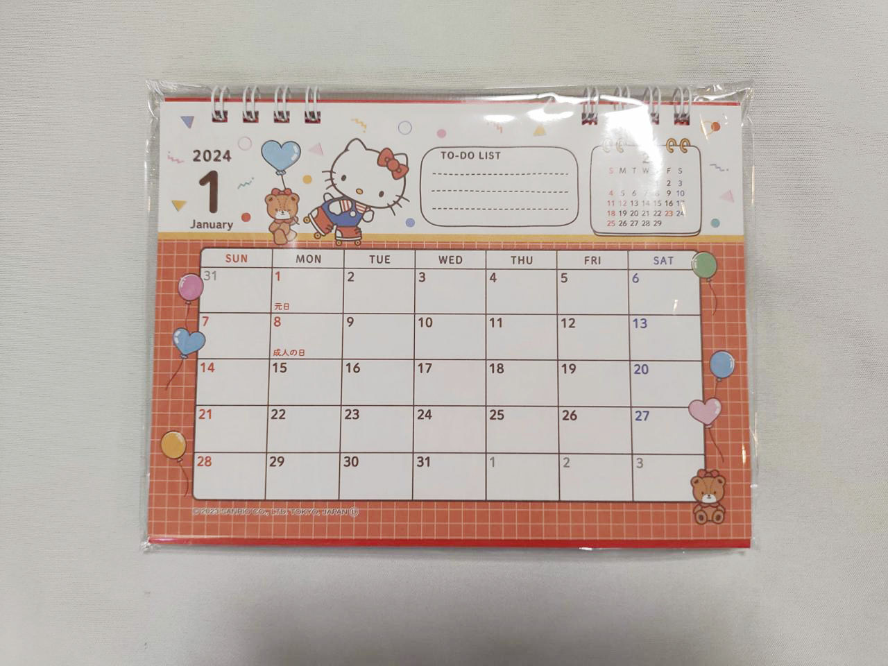 セリアで見つけた！オシャレ＆可愛い「2024年卓上カレンダー」おすすめ7選（写真 3/35） - mimot.(ミモット)