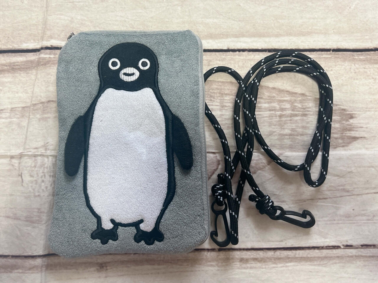 【オレンジページ×Suicaのペンギン】数量限定の付録「スマホショルダー」3WAYで使えて実用性も抜群♪（写真 5/31） - mimot.(ミモット)