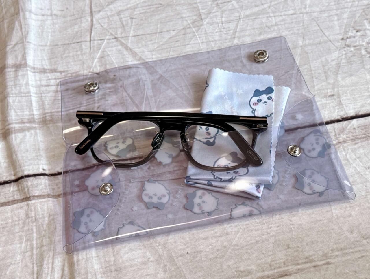 100均で買える便利な「ちいかわ」新作グッズでたよ！いち推しは「ボタン付きロングクリアケース」♪（写真 44/45） - mimot.(ミモット)