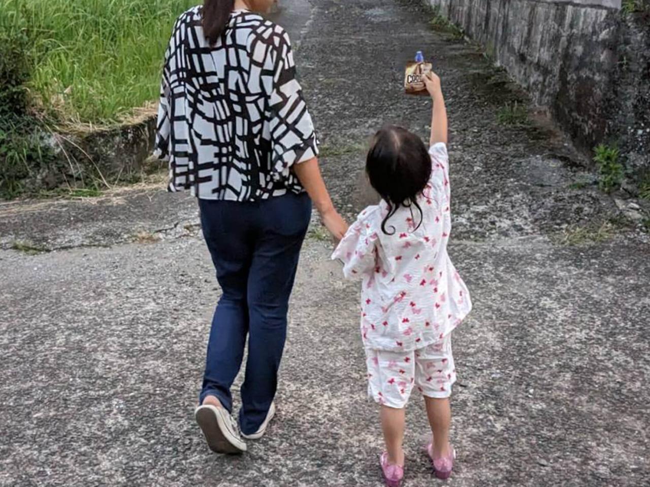 【SPECCHIO】動きやすくて着回し力抜群！少ない荷物でおしゃれに魅せる旅コーデ（写真 11/16） - mimot.(ミモット)