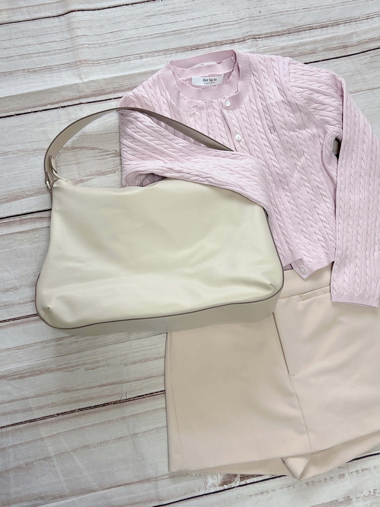 発売前から話題！UNIQLOのノートPCが入る「万能バッグ」高級感があってオシャレ♪（写真 27/27） - mimot.(ミモット)