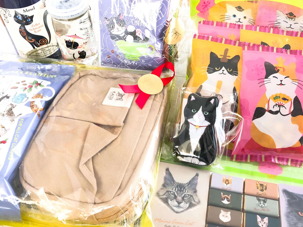 【カルディ×猫の日】コーヒーやスイーツ、お酒も猫♪ 美味しくてかわいい「ねこモチーフ商品7選」（1/8） - mimot.(ミモット)
