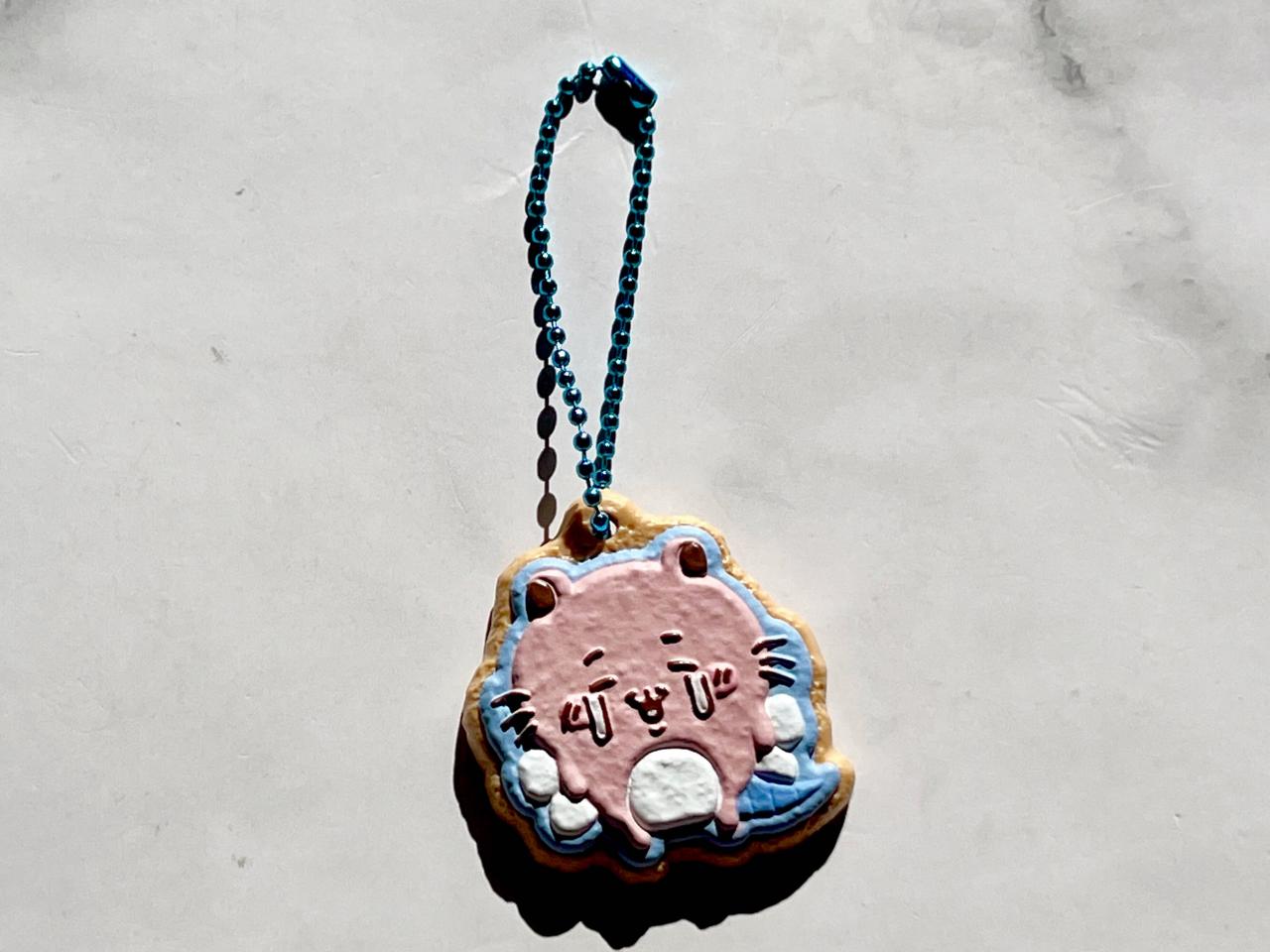 【ちいかわ】バッグやポーチにつけたい♪新作クッキーチャームコットが高クオリティだった！（写真 19/33） - mimot.(ミモット)