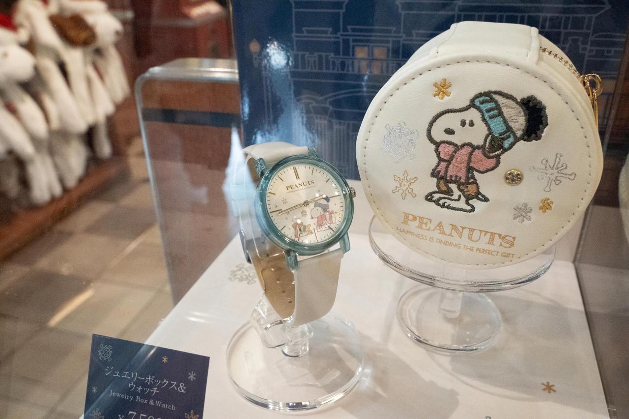 【USJ】“あったかスヌーピー”が可愛すぎ！“ピーナッツのクリスマスグッズ”一挙紹介♪（写真 15/47） - Medery. Character's
