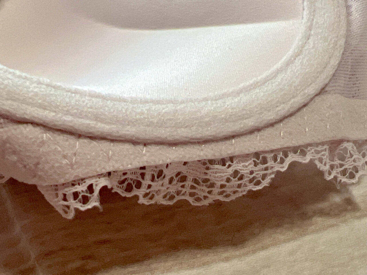 【GU】噂の新作ブラはソフトワイヤーなのに盛れる！着け心地 だけど注意点も…正直レビュー（写真 18/28） - mimot.(ミモット)