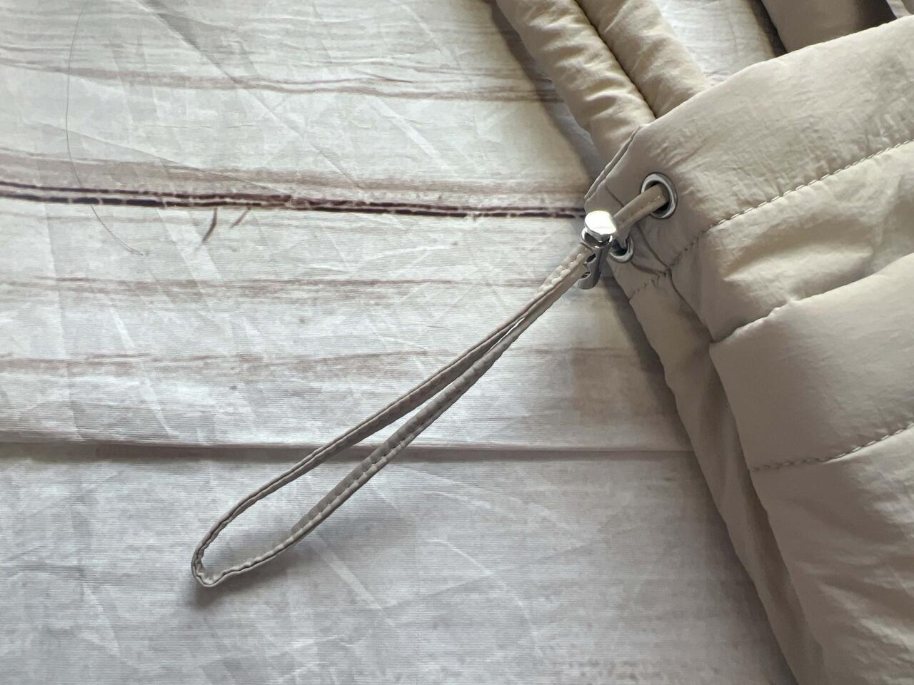 GU新作「ふわふわパフバッグ」軽くて大容量！2Way＆シルエット調整もできちゃうよ♪（写真 7/36） - mimot.(ミモット)