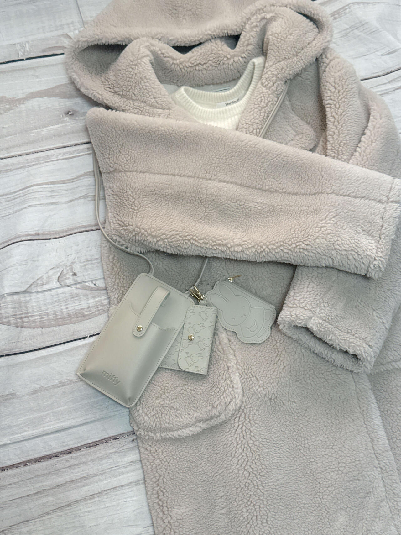 【雑誌付録】ミッフィーのスマホも入る「トリプルショルダーポシェット」が大人かわいい♪（写真 30/30） - mimot.(ミモット)