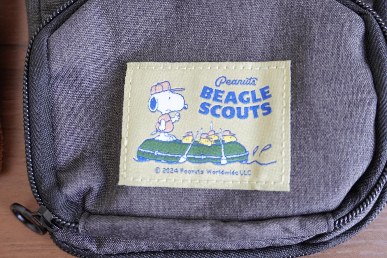 スヌーピーのアウトドアに強い！撥水多機能ショルダーバッグは嬉しい機能が盛りだくさん♪（写真 5/20） - mimot.(ミモット)