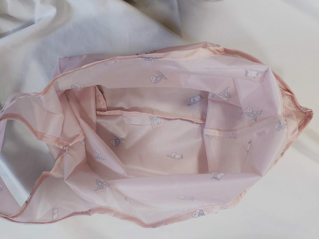 ゼクシィ最新号の付録は「スヌーピーのエコバッグ＆ポーチ」絶妙なサイズ感で便利～♪（写真 9/37） - mimot.(ミモット)