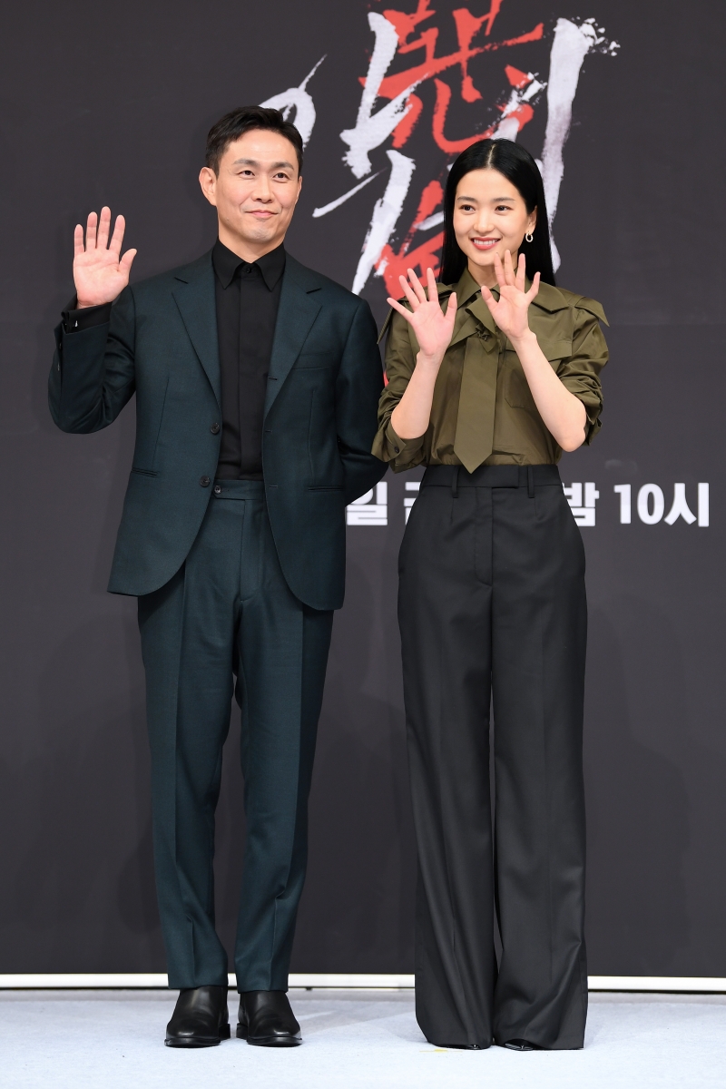 【今、話題の韓国ドラマ】身の毛もよだつ『悪鬼』撮影の裏側をキム・テリ＆オ・ジョンセに直撃！（写真 3/11） - mimot.(ミモット)