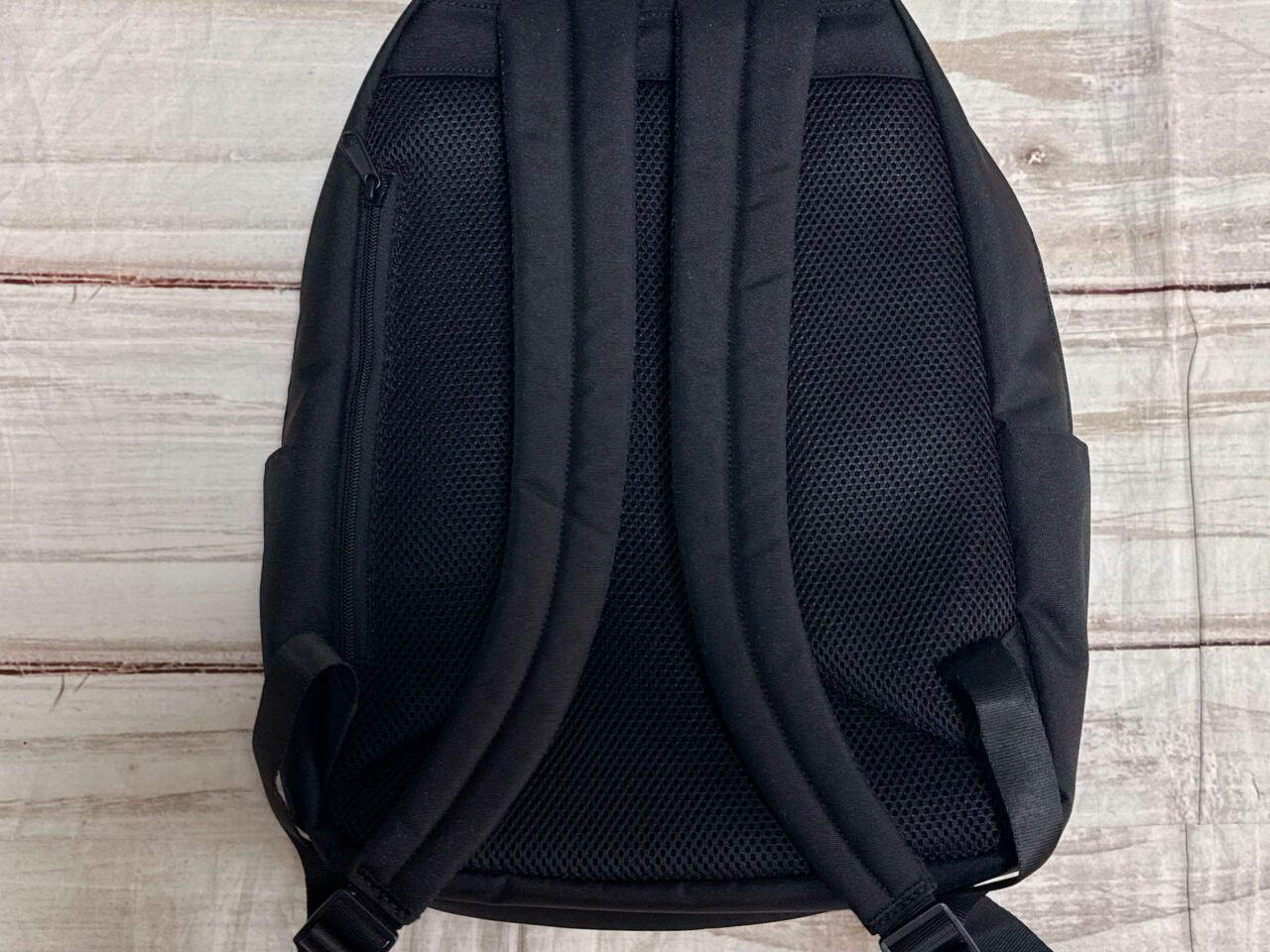 すっきりお洒落シルエット♪【しまむら新作リュック】“使いやすさにこだわった”万能さで背負い心地も （写真 12/36） - mimot.(ミモット)