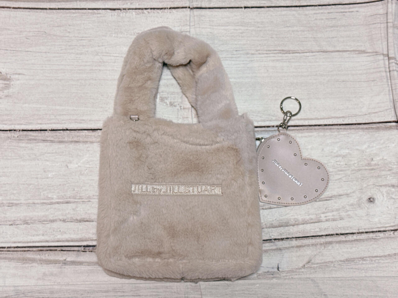 これが付録⁉「ジルスチュアートのバッグ＆ポーチチャーム」高級感たっぷり＆本格的な作りに感動！（写真 4/20） - mimot.(ミモット)