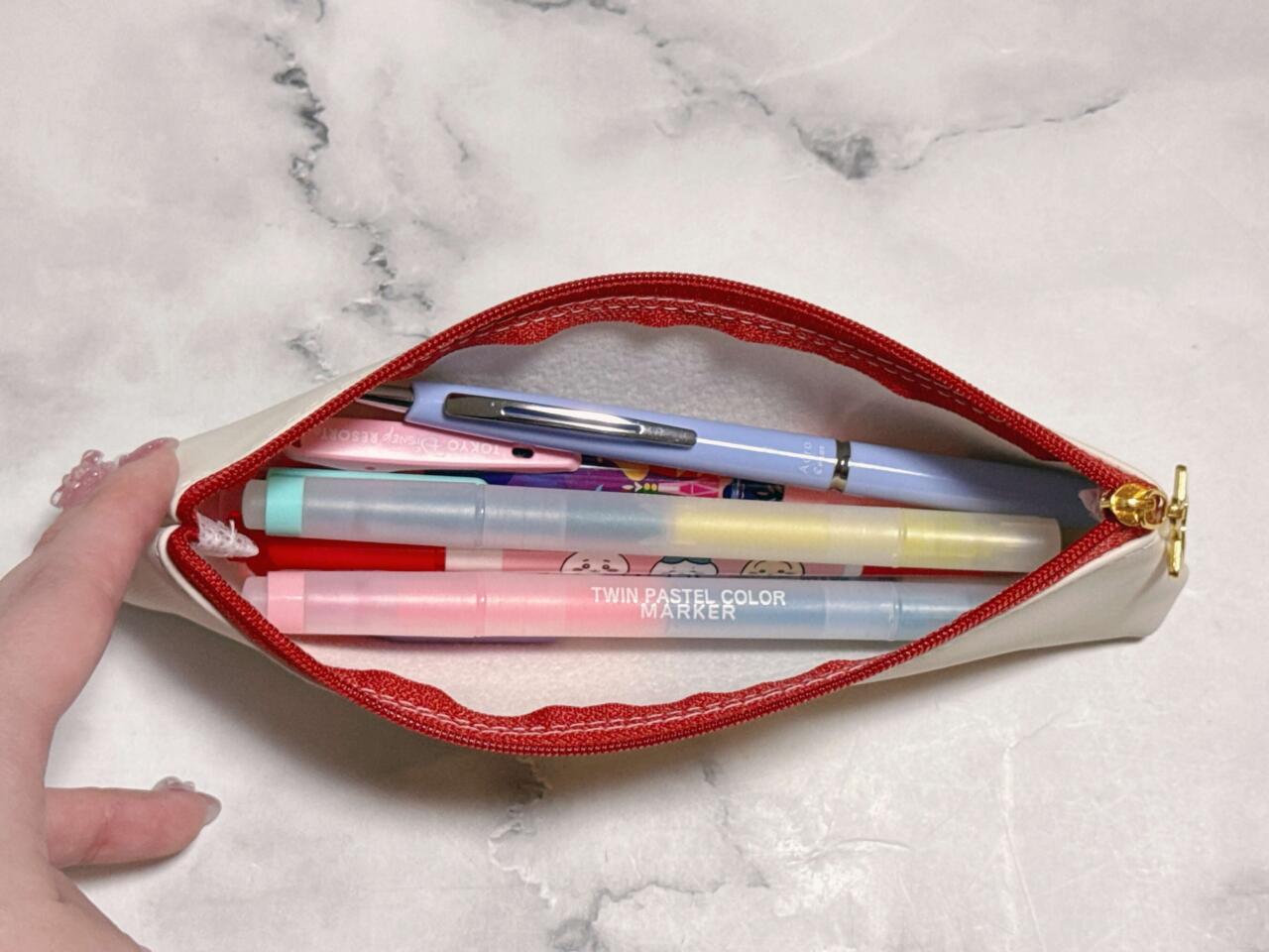 【ダイソーで買える】ハローキティのかわいくて実用的なグッズ5選！大人気の日焼けキティもいるよ～♪（写真 8/38） - mimot.(ミモット)