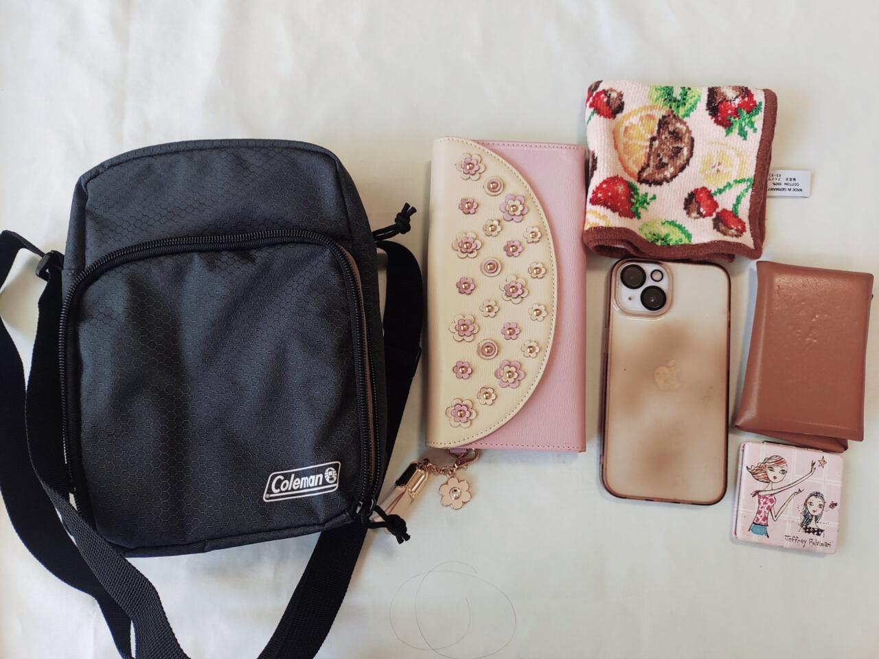 【セブン限定】じゃばらポケット付きで使いやすい！Colemanの付録ショルダーバッグを試してみたよ♪（写真 18/22） - mimot.(ミモット)
