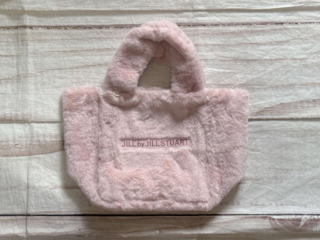 JILL by JILL STUARTの超優秀バッグ付録！ポーチチャーム付き＆裏地までこだわり満載♪（写真 6/35） - mimot.(ミモット)