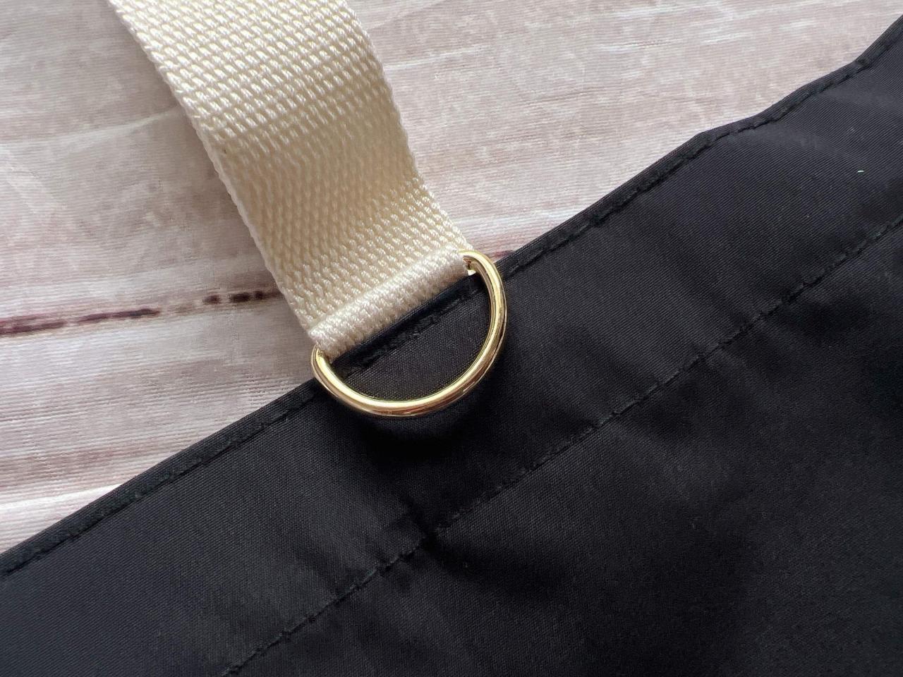 書店で買える「ディズニーの大容量トートバッグ」シンプルで大人かわいくって使い勝手よすぎ！（写真 12/38） - mimot.(ミモット)