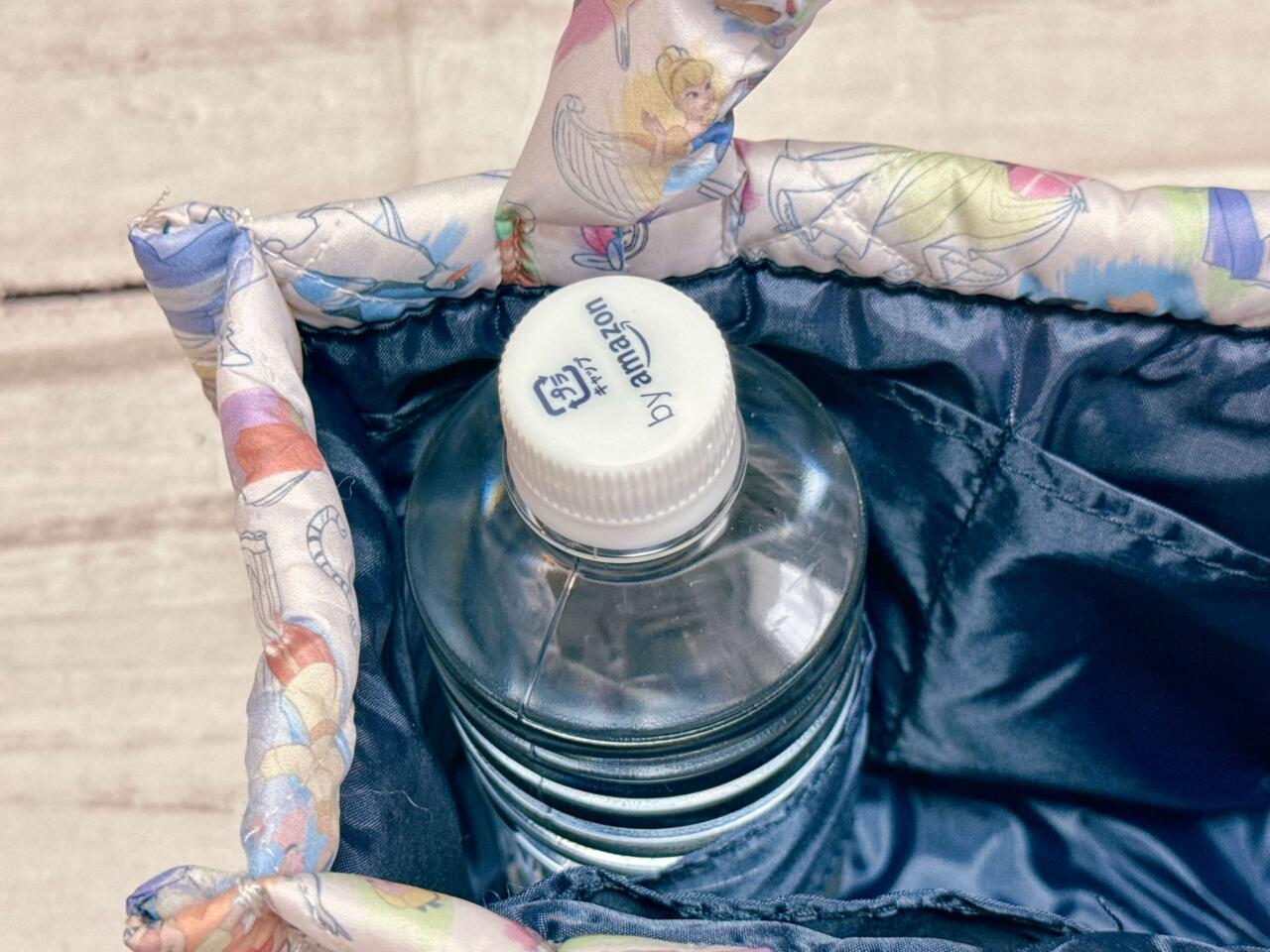 ディズニーの壮大な歴史を詰め込んだバッグ登場！31キャラクターが集う豪華アートデザインが大人かわいい♪（写真 24/28） - mimot.(ミモット)