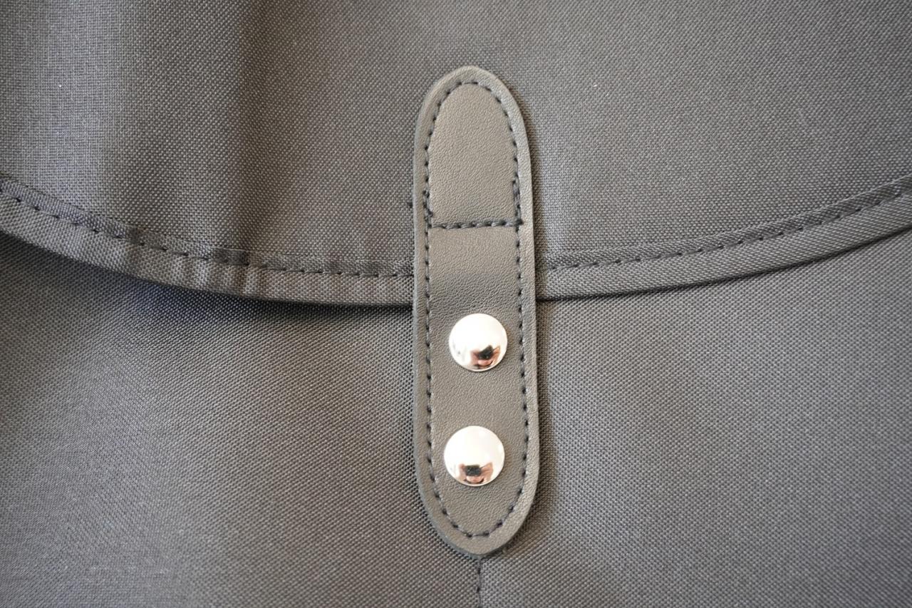 北欧ブランド「moz」ショルダーバッグが通勤・通学にアリかも！雑誌やA4も入る大容量！（本音レビュー）（1/5） - mimot.(ミモット)