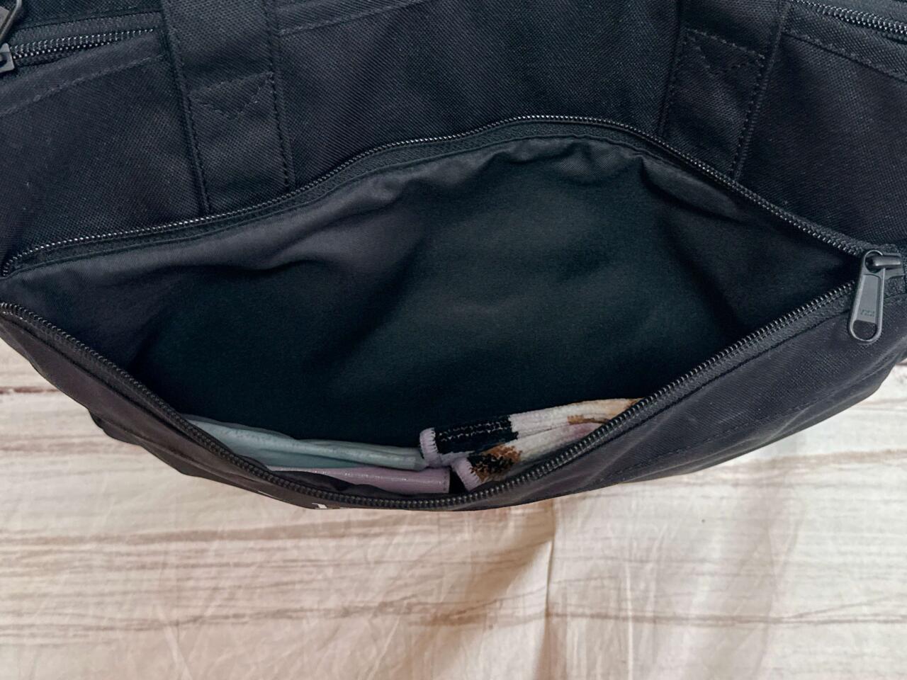 しまむらから超優秀「新作バッグ」出たよ！“使いやすさにこだわった”大容量トートをレビュー♪（写真 22/33） - mimot.(ミモット)