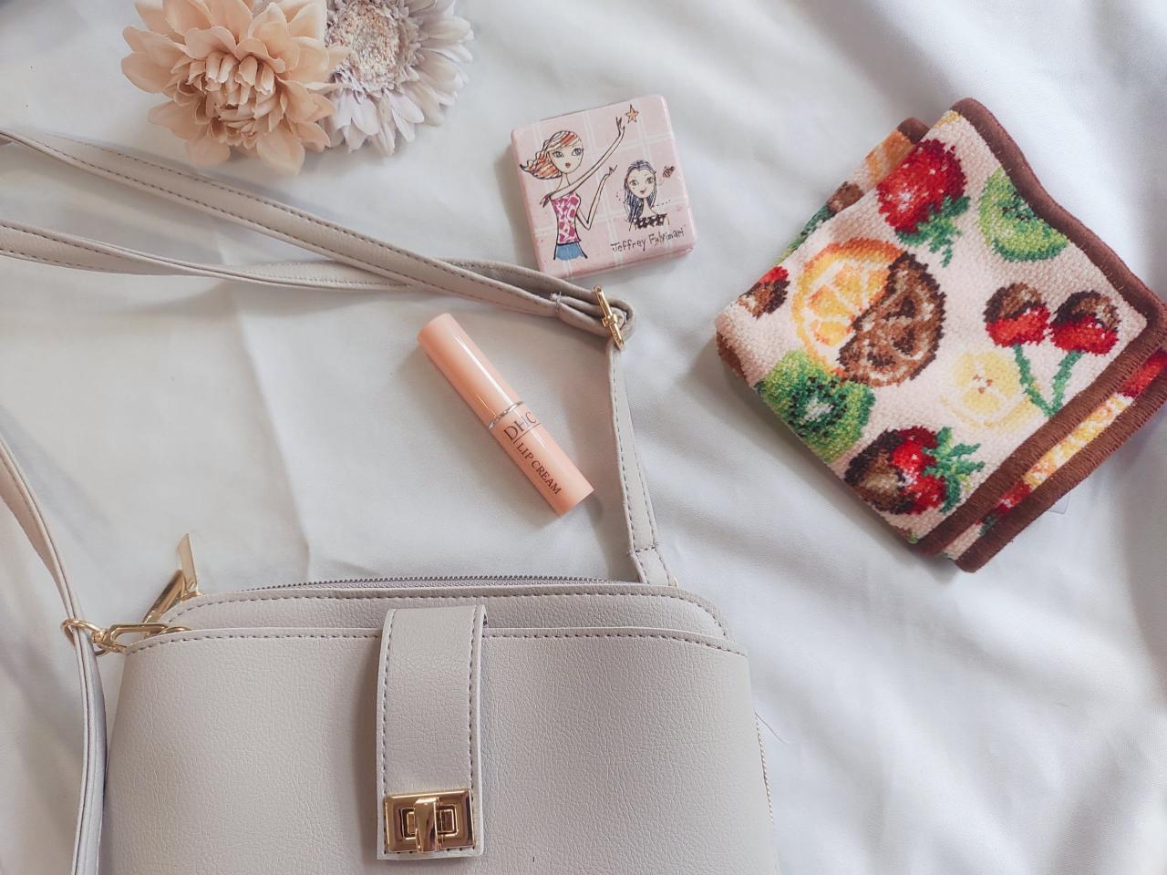 ナチュビの限定デザイン「ショルダーバッグ」合わせやすくて使い勝手も 本屋さんで買えるよ♪（写真 5/29） - mimot.(ミモット)