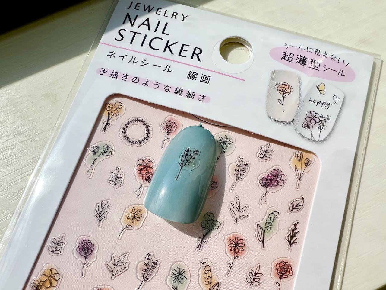 100均進化しすぎ！貼るだけで簡単かわいい「ネイルシール」厳選（写真 10/47） - mimot.(ミモット)