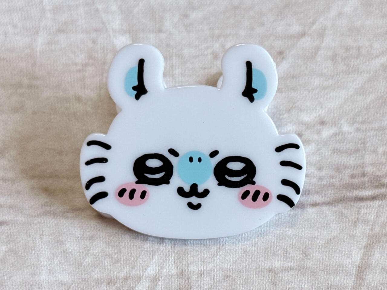 100均で買える便利な「ちいかわ」新作グッズでたよ！いち推しは「ボタン付きロングクリアケース」♪（写真 35/45） - mimot.(ミモット)