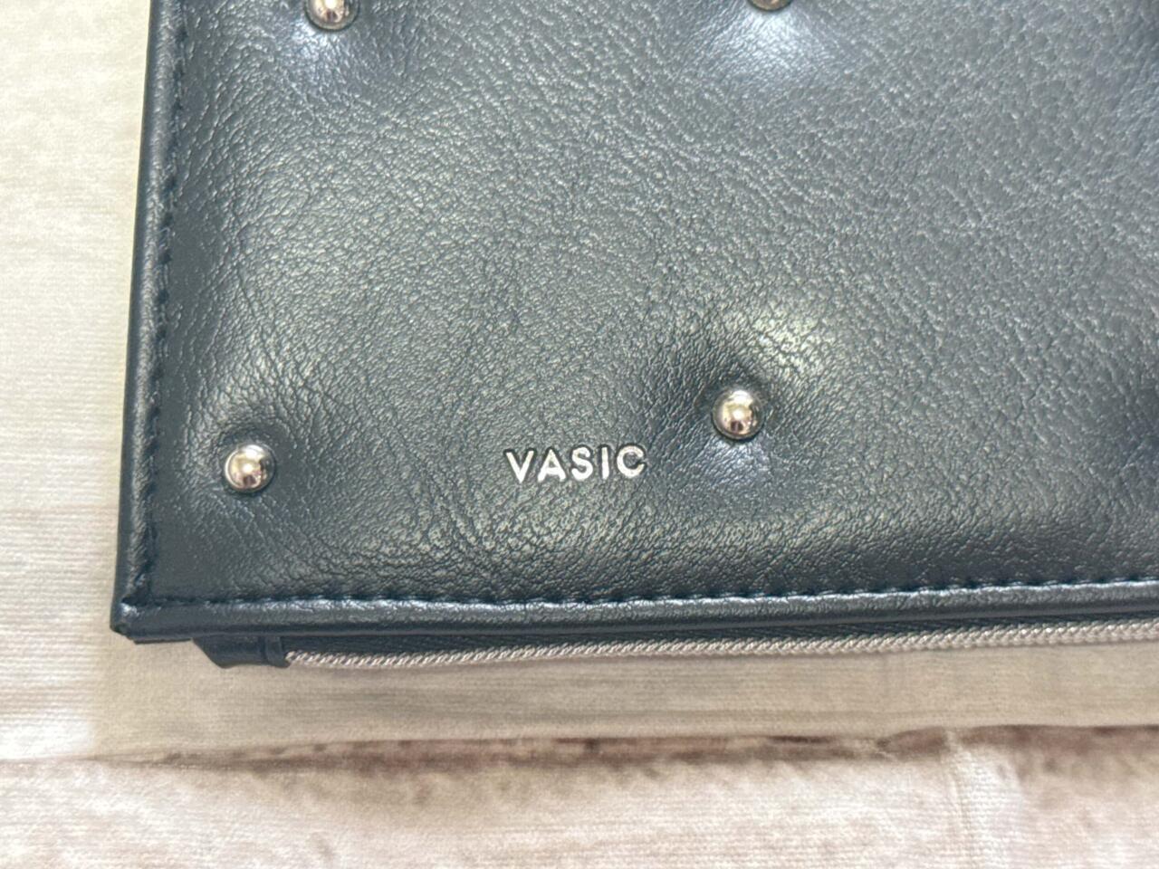 【VASICおしゃれポーチ】付録とは思えない高級感！イヤホンやカード入れにめちゃ最適♪（写真 9/24） - mimot.(ミモット)