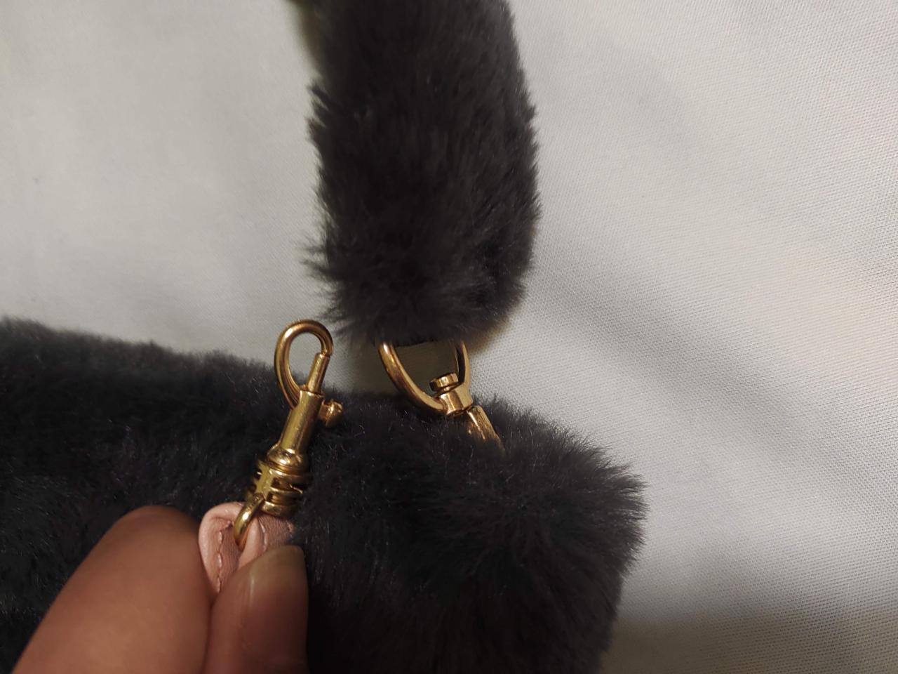 本屋さんで買えるFURFURのファーバッグ開封レビュー♪可愛すぎて完売続出！（写真 18/24） - mimot.(ミモット)