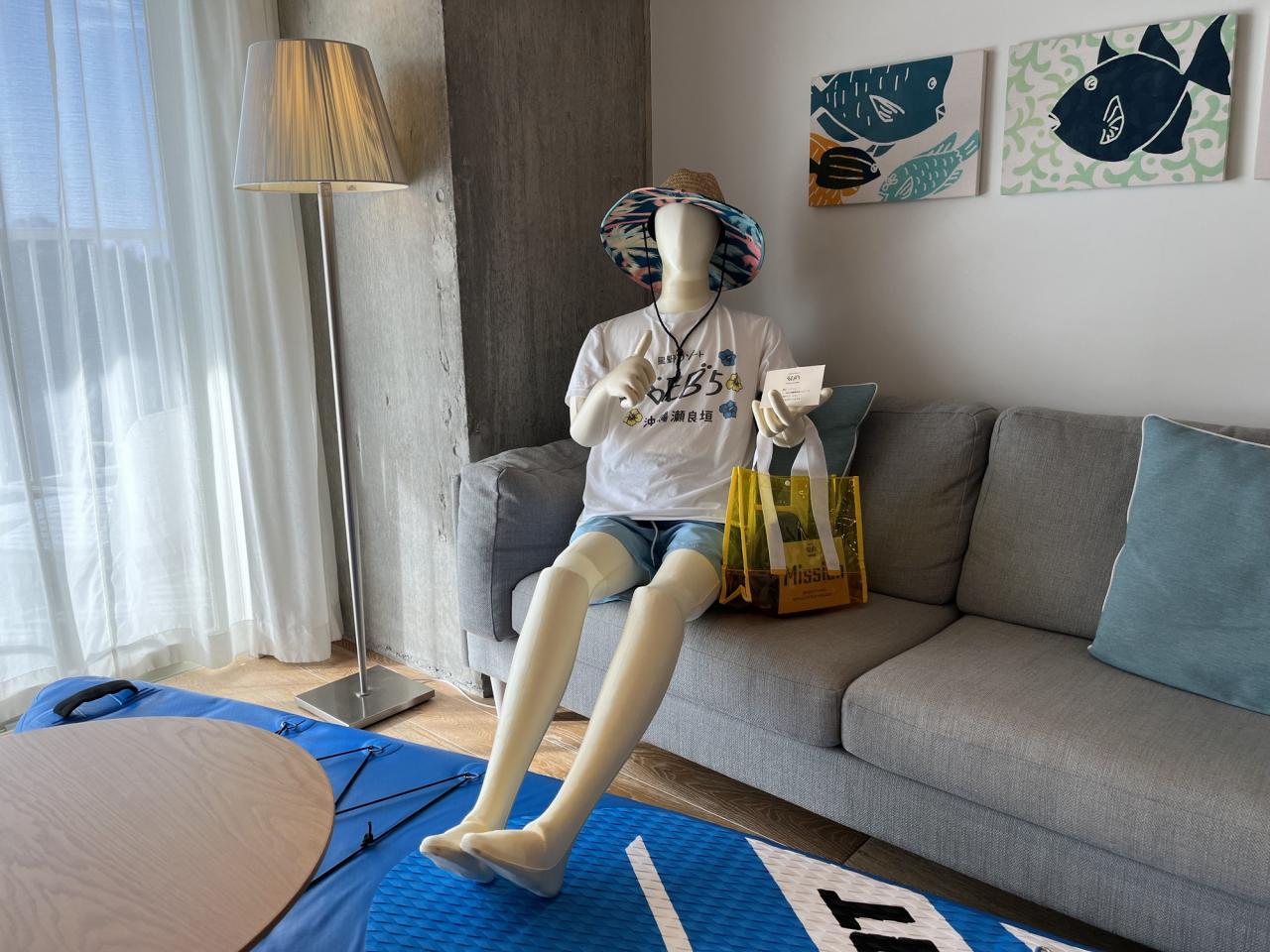 【星野リゾート】ベッドにゴーヤ!『沖縄瀬良垣』の「ハプニングステイ」がとんでもなく楽しすぎた（写真 2/60） - mimot.(ミモット)