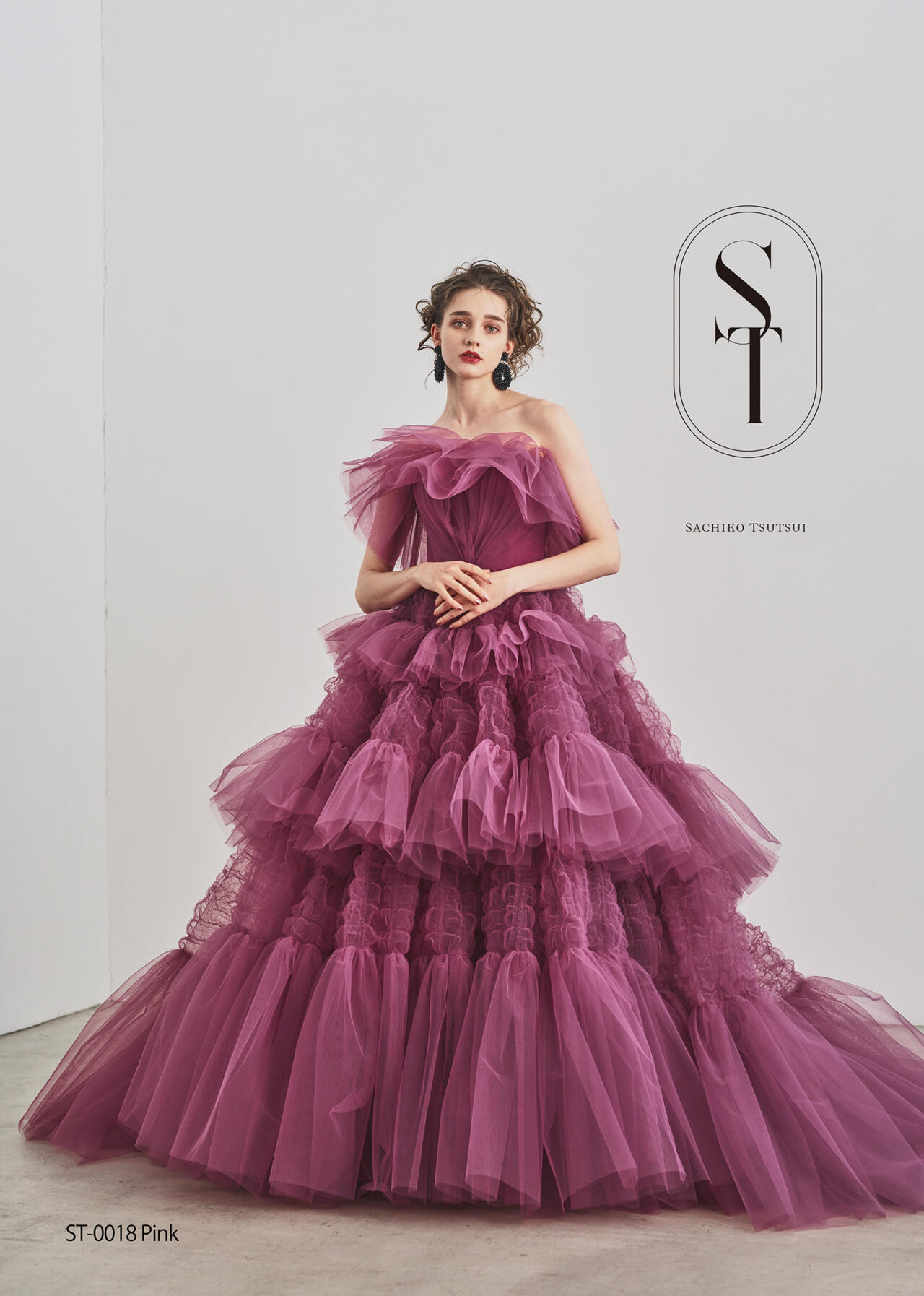 【2025年新作】ウェディングドレスが登場！華やか＆華奢見えが叶う、ロマンティックな人気3ブランド♪（写真 38/163） - mimot.(ミモット)