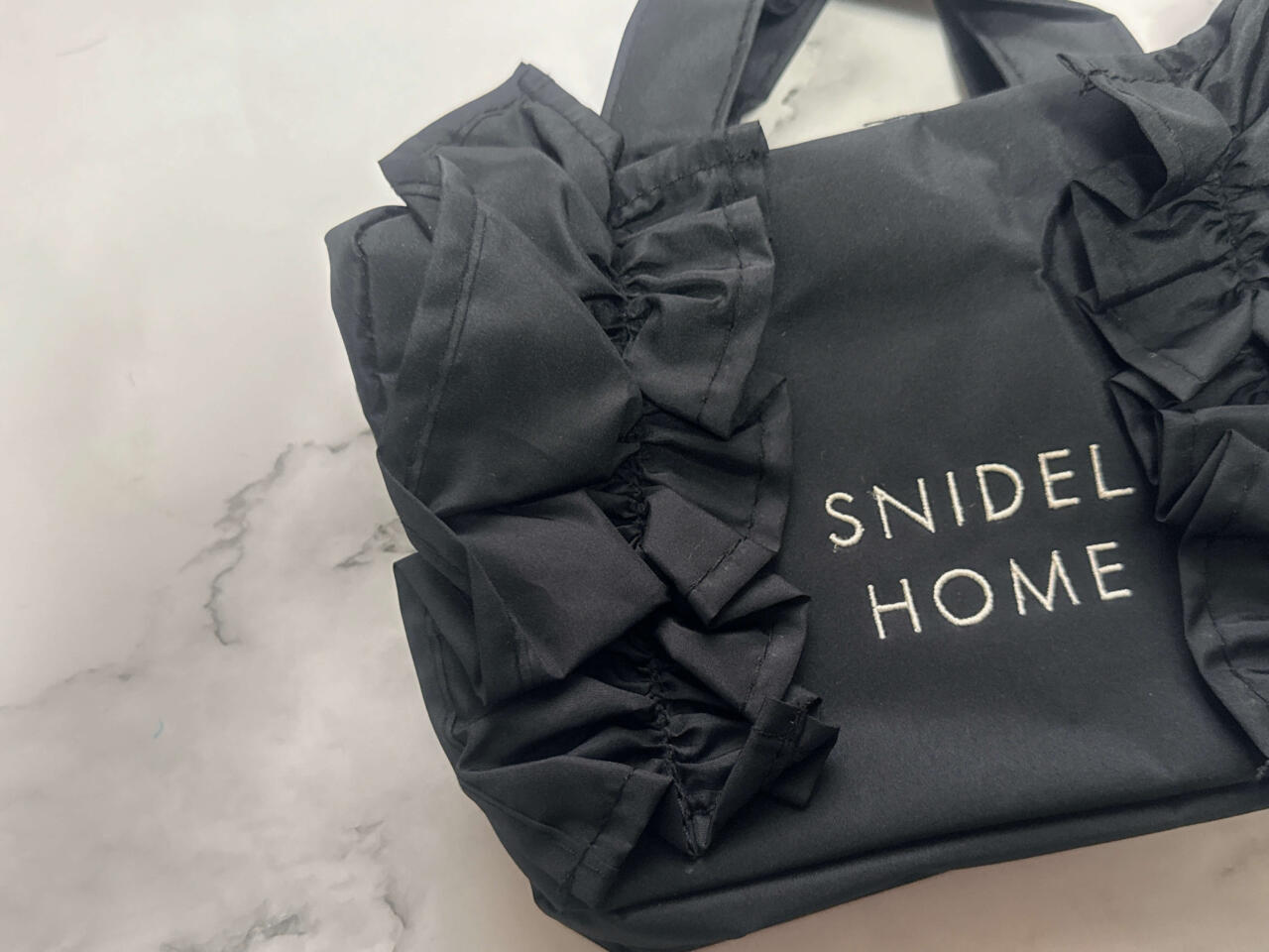 【SNIDEL×雑誌付録】ビッグサイズの激かわポーチでたよ！マルチに使えて便利♪（写真 6/21） - mimot.(ミモット)