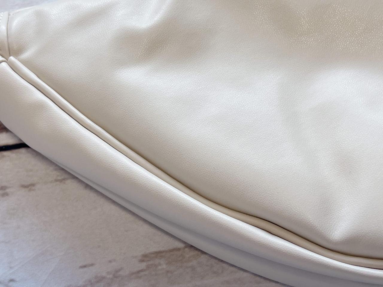 【ユニクロシー】大人気バッグの新作はリッチ＆大満足の収納力！すでに完売カラーも…（写真 2/24） - mimot.(ミモット)