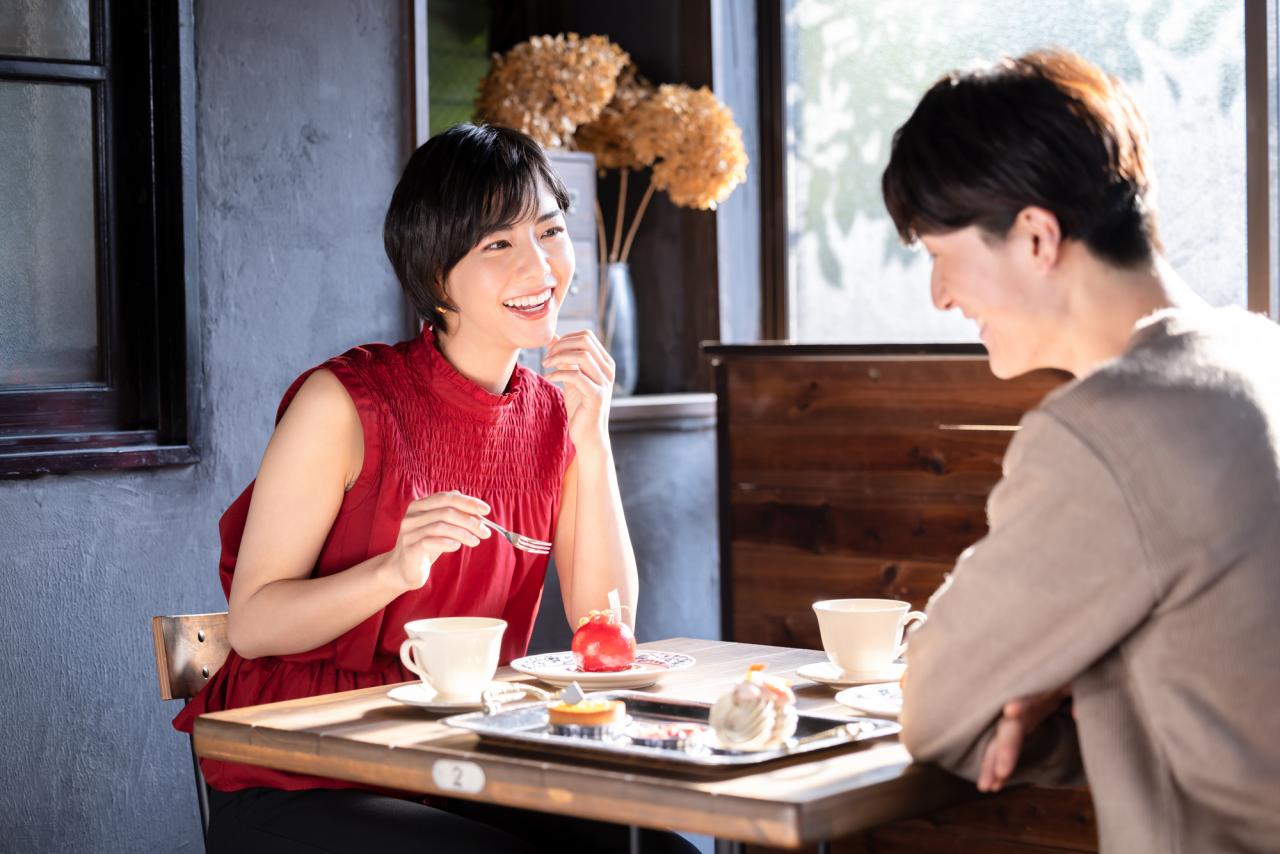 好意的に見えても脈なし!? 男性が本命じゃない女性に使う8つの“社交辞令”メッセージ（1/4） - mimot.(ミモット)