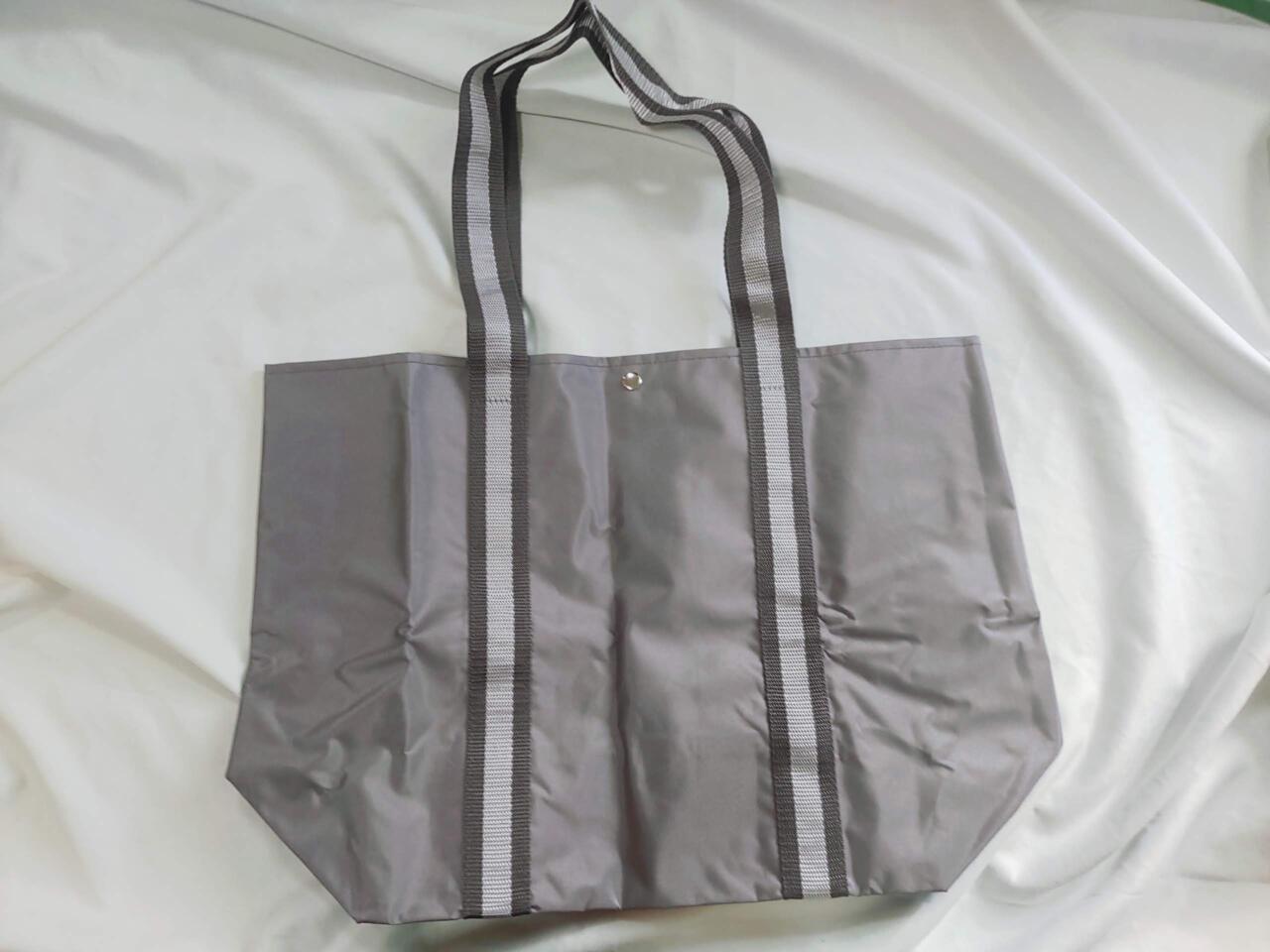 ハローキティ×Colemanコラボ付録「大容量トート」が可愛くって丈夫でめちゃ便利だよ♪（実物レビュー）（写真 12/22） - mimot.(ミモット)