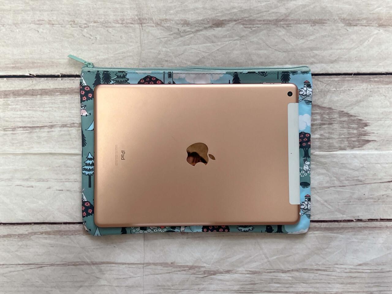 北欧風デザインがかわいいMOOMINの豪華付録でたよ！使いやすいポーチ4個セット♪（写真 14/39） - mimot.(ミモット)