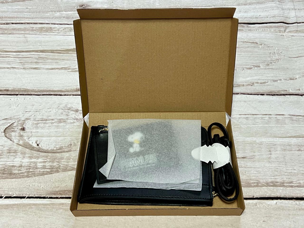 高級感がすごい！スヌーピーの付録2点セットが登場『GLOW×コンビニ限定』（写真 5/34） - mimot.(ミモット)