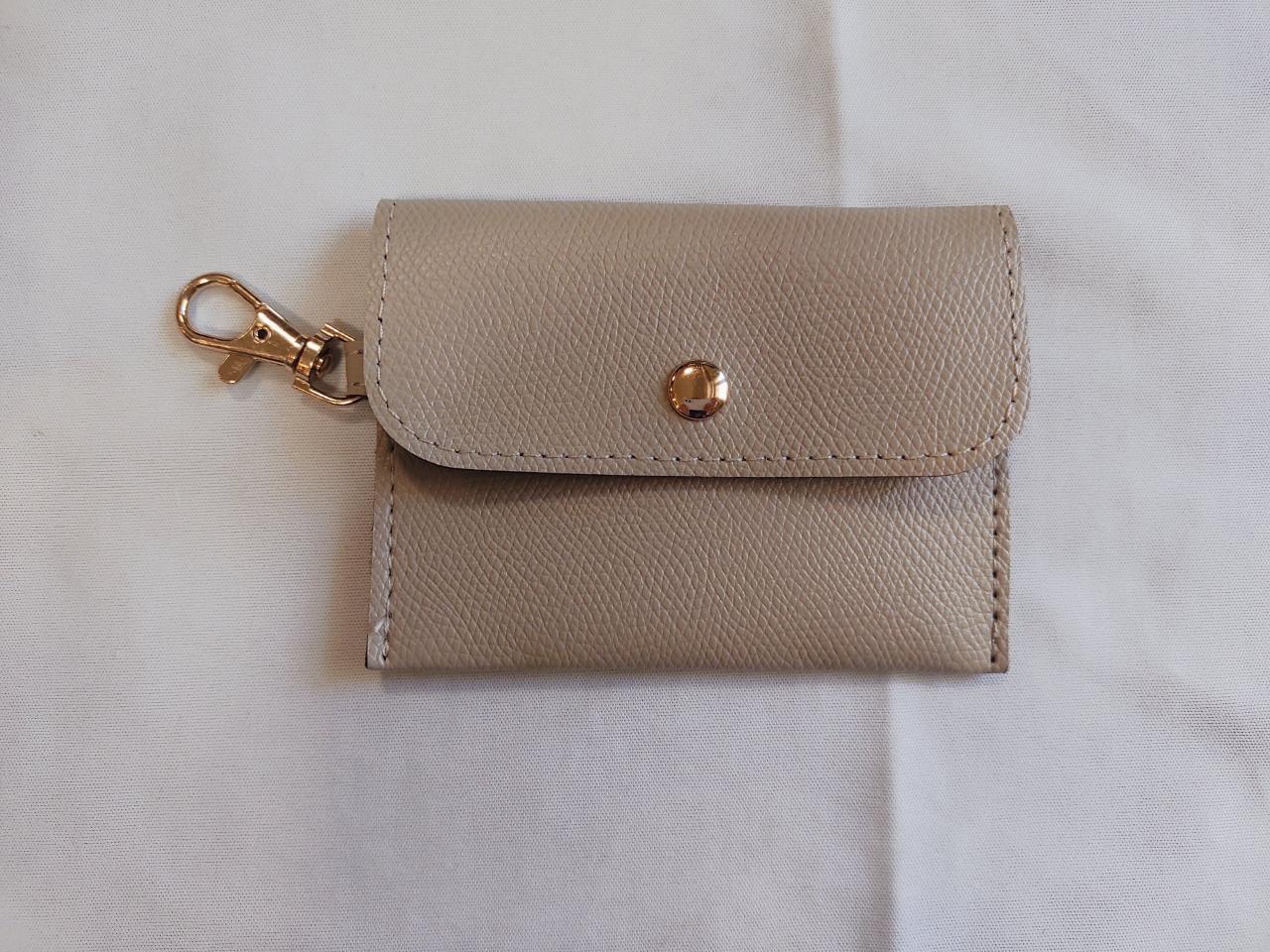 上品でおしゃれな「スマホポシェット」付録で出るよ～♪ポーチ＆チャーム付き豪華3点セット開封レビュー（写真 15/29） - mimot.(ミモット)