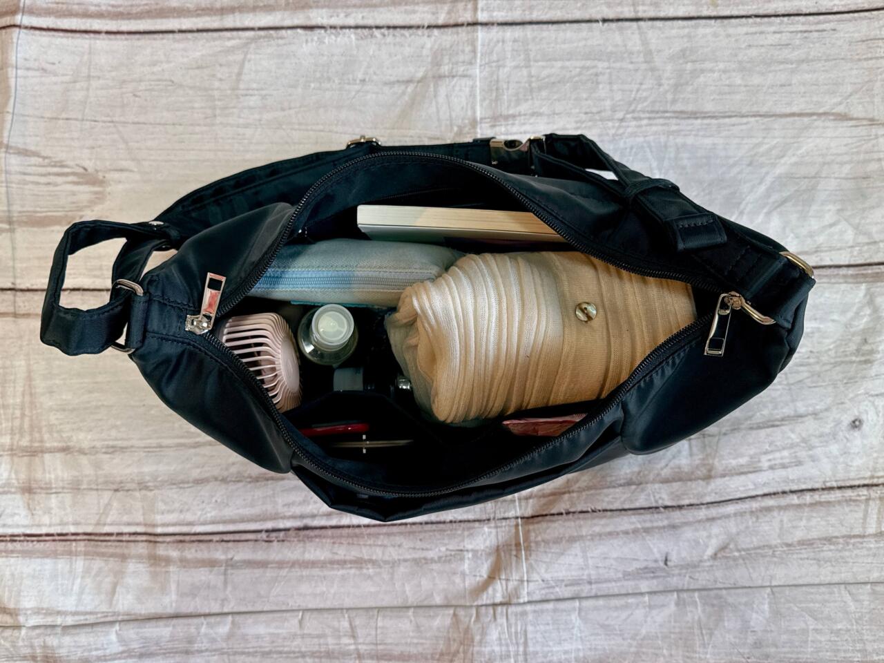 しまむらの2,500円以下「新作ショルダーバッグ」がすごい！デザインも収納力も最高すぎる…♪（写真 19/30） - mimot.(ミモット)