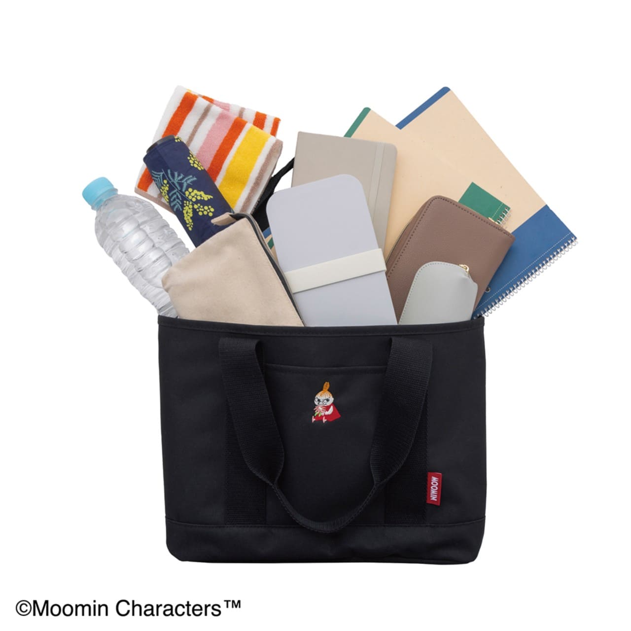 「2つの付録バッグ」から選べるMOOMIN公式ブックが出るよ♪大人かわいいリトルミイの刺しゅう入り（1/2） - mimot.(ミモット)
