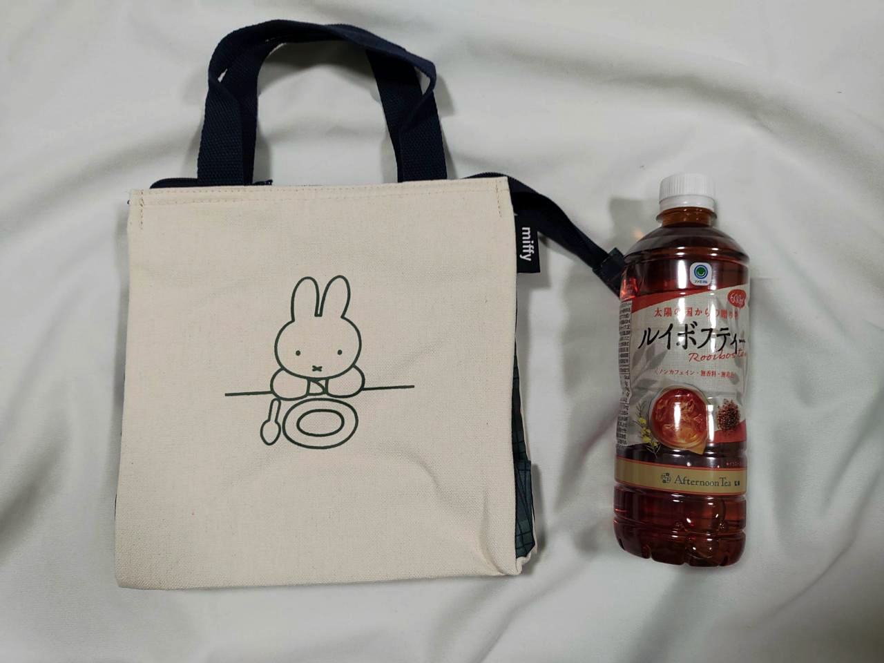 セブン‐イレブンで買える♪ ミッフィーのトートバッグはマチ広で使いやすい！「SPRiNG」付録レビュー（写真 4/13） - mimot.(ミモット)