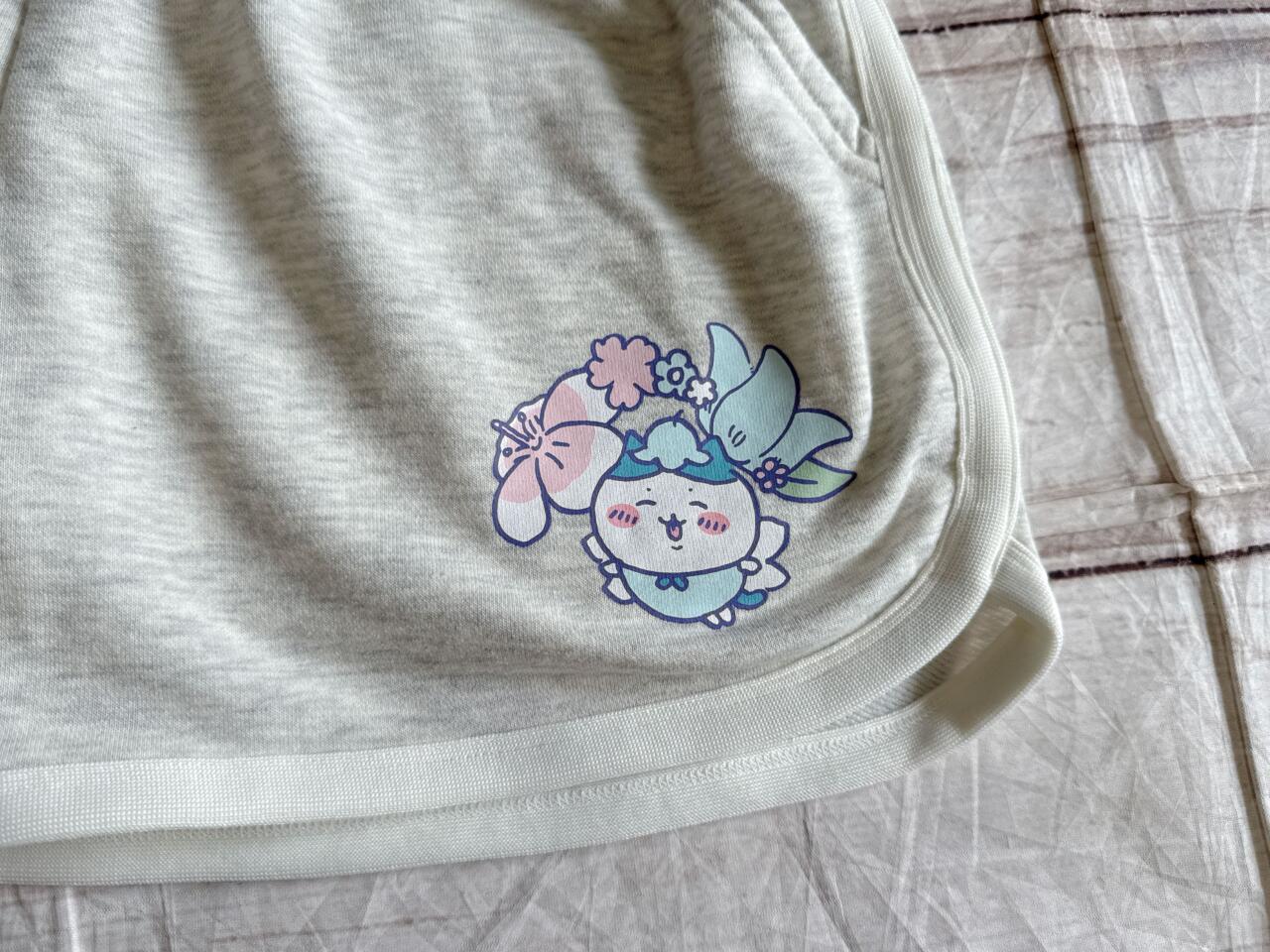 【ちいかわ新作】着心地サイコー！な大人かわいいグッズでたよ♪ハチワレたちが妖精になっちゃった…？！（写真 19/31） - mimot.(ミモット)