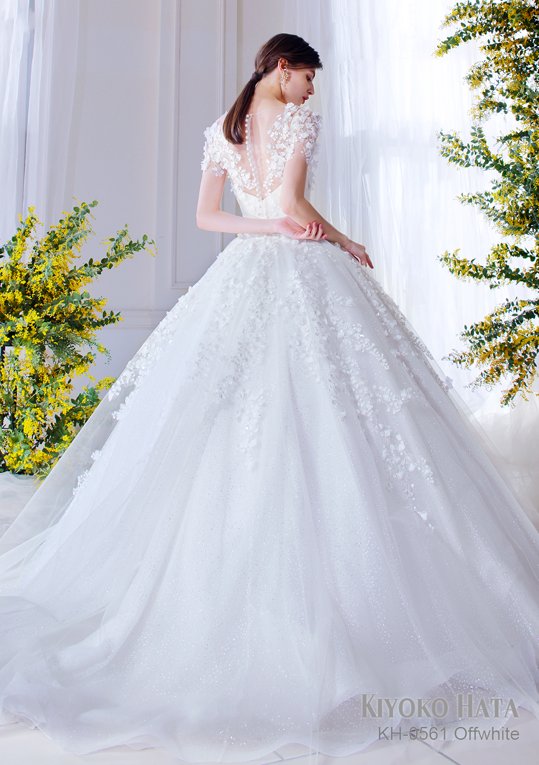 【新作ウェディングドレス】高貴な大人プリンセスに変身♪「KIYOKO HATA」美麗ドレス一挙紹介（写真 53/58） - mimot.(ミモット)