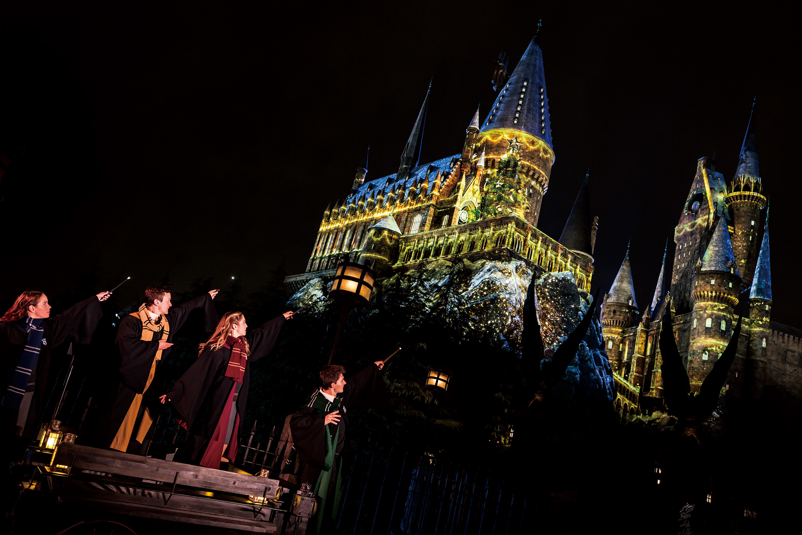 【USJ】ハリー・ポッターの“冬の魔法”に包まれる! 「ホグワーツ・マジカル・ナイト」レポ【写真満載】（写真 7/37） - mimot.(ミモット)