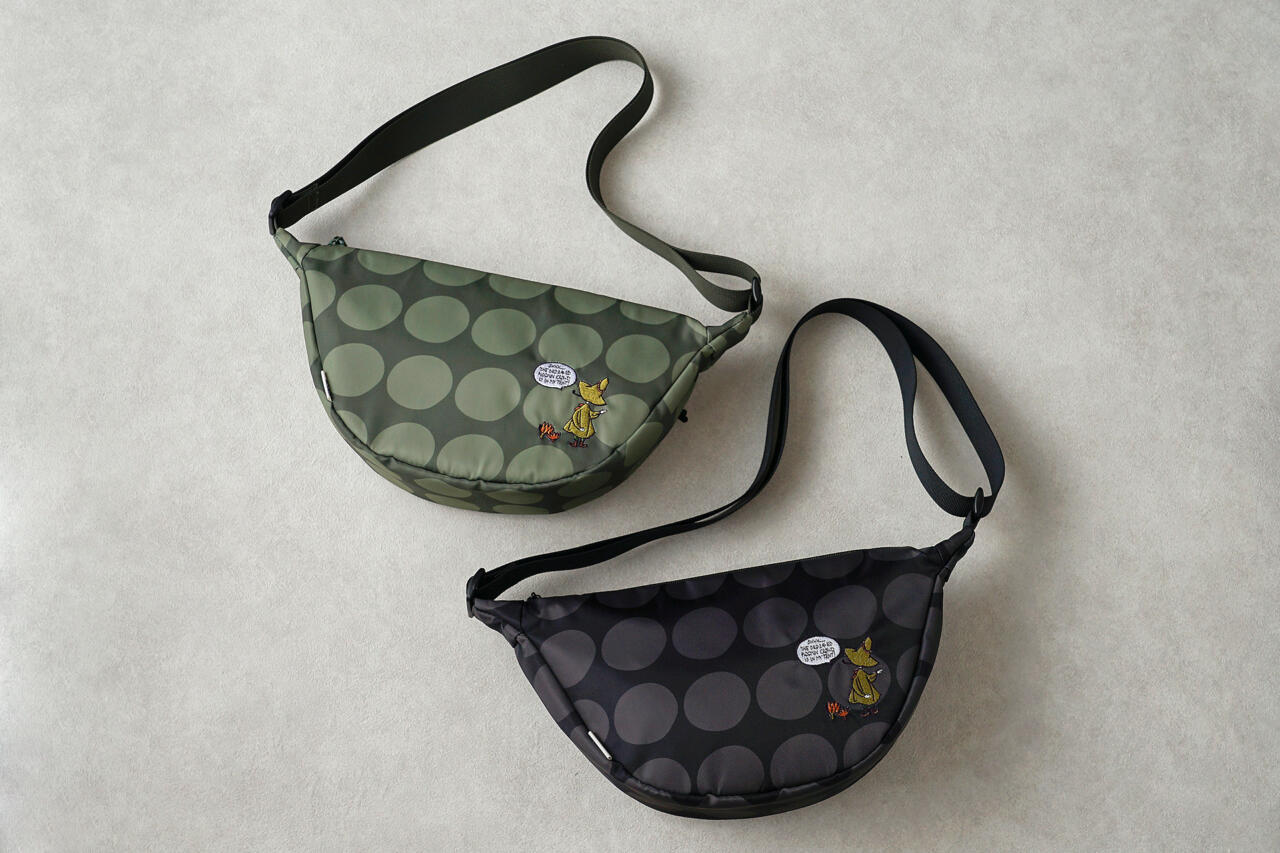 【ムーミン】「スナフキンの刺繍」が大人かわいいショルダーバッグ出た♪これは見た目以上に使いやすいかも！（写真 11/12） - mimot.(ミモット)