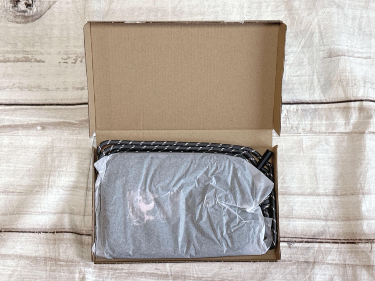 大人カワイイ♪【MOOMIN最新付録】サコッシュとして使える「リトルミイのマルチケース」でたよ！（写真 3/29） - mimot.(ミモット)