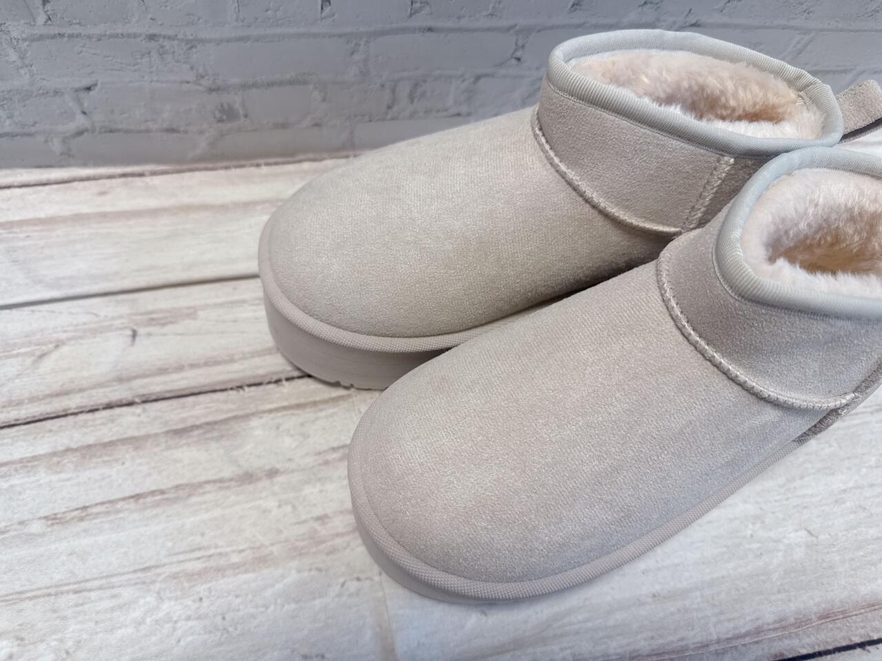 GRLの「ムートンブーツ」がコスパ最強だった！愛用のUGGと比べてみた♪（正直レビュー）（1/3） - mimot.(ミモット)