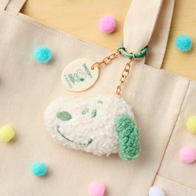 【ファミマ×PEANUTSコラボ】スヌーピーのフードや限定グッズが出るよ！激かわバッグやチャームも♪（写真 9/20） - mimot.(ミモット)