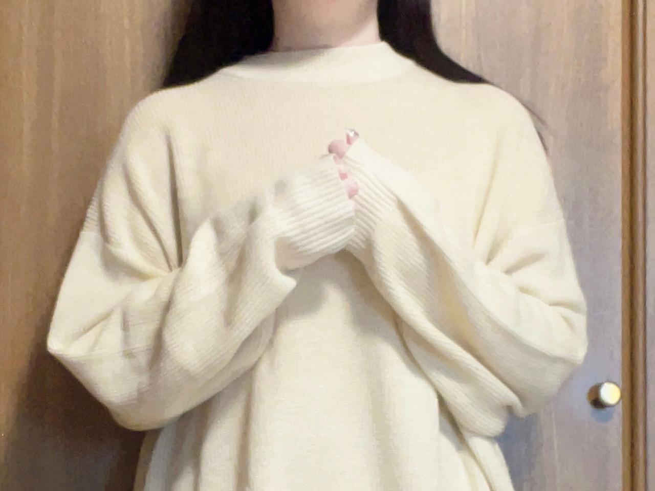 ローソンで買える人気ブランドコラボ「ニット」を着てみた！サイズ感や着心地を正直レビュー（写真 15/34） - mimot.(ミモット)