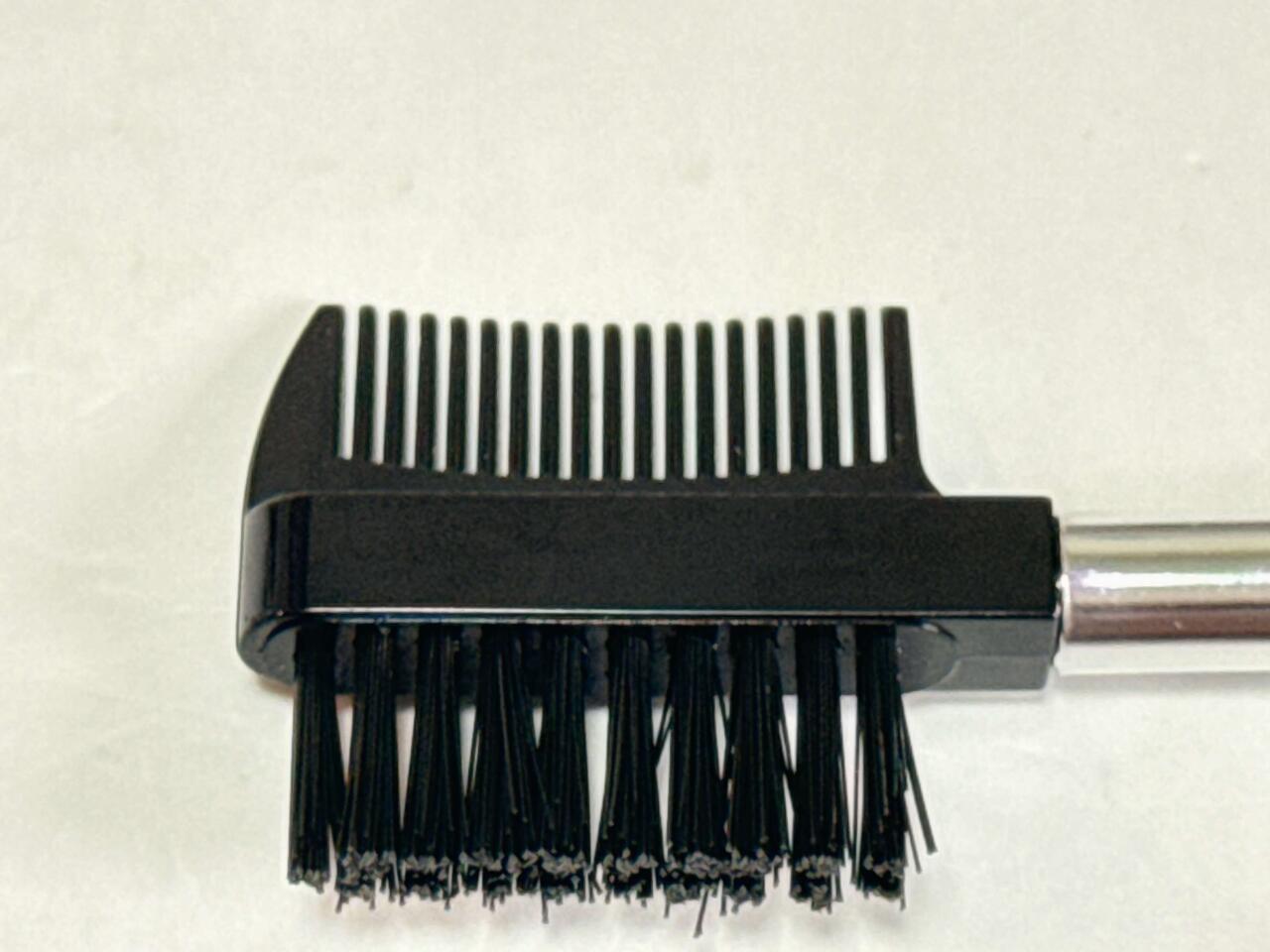 ANNA SUIの缶ケース入り♪美眉を作るのにかかせない「便利な5点セット」が付録で出たよ～！（写真 30/34） - mimot.(ミモット)