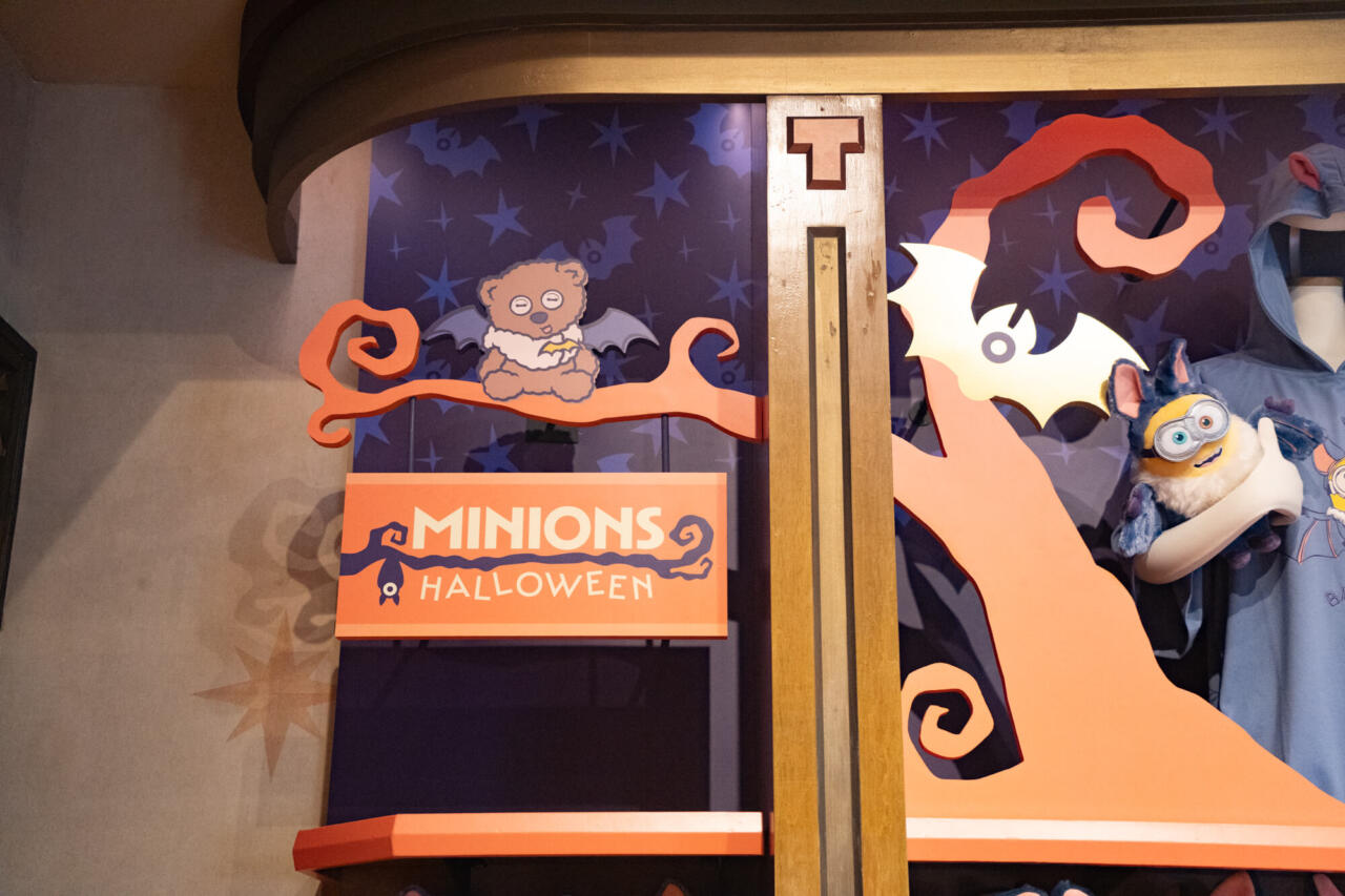 【USJ×ミニオン】コウモリになった限定グッズ！テディベアのティムもおそろい仮装♪（写真 19/130） - mimot.(ミモット)